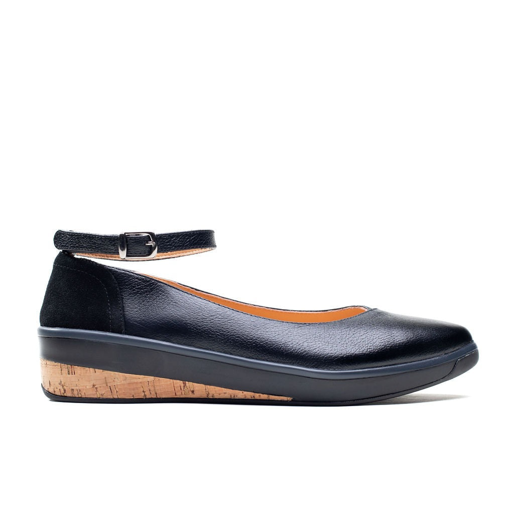 Soleni Shoes | Ruth Flat - Black Leather Mary Jane Orthopedic Flat